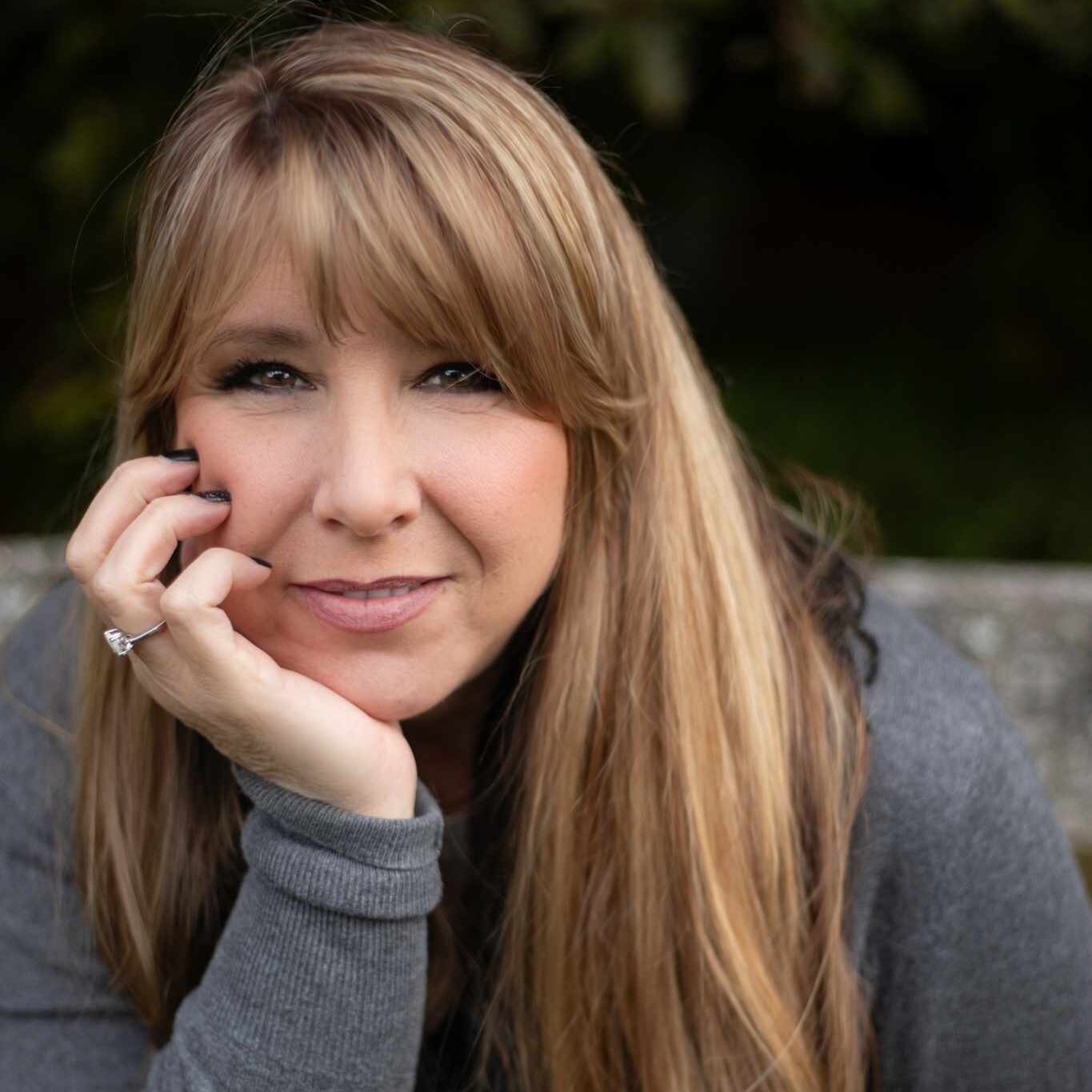 S.L. Dooley - WriterCon